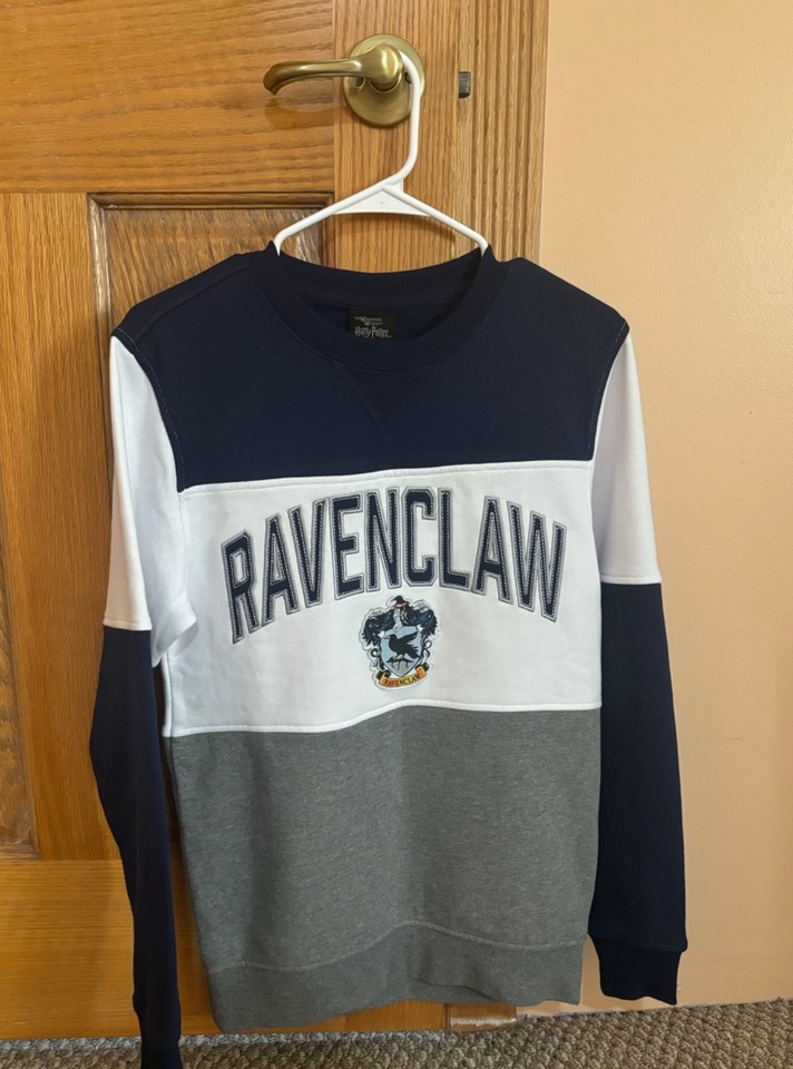 Harry Potter Ravenclaw Crewneck Sweatshirt Universal Studios color ...