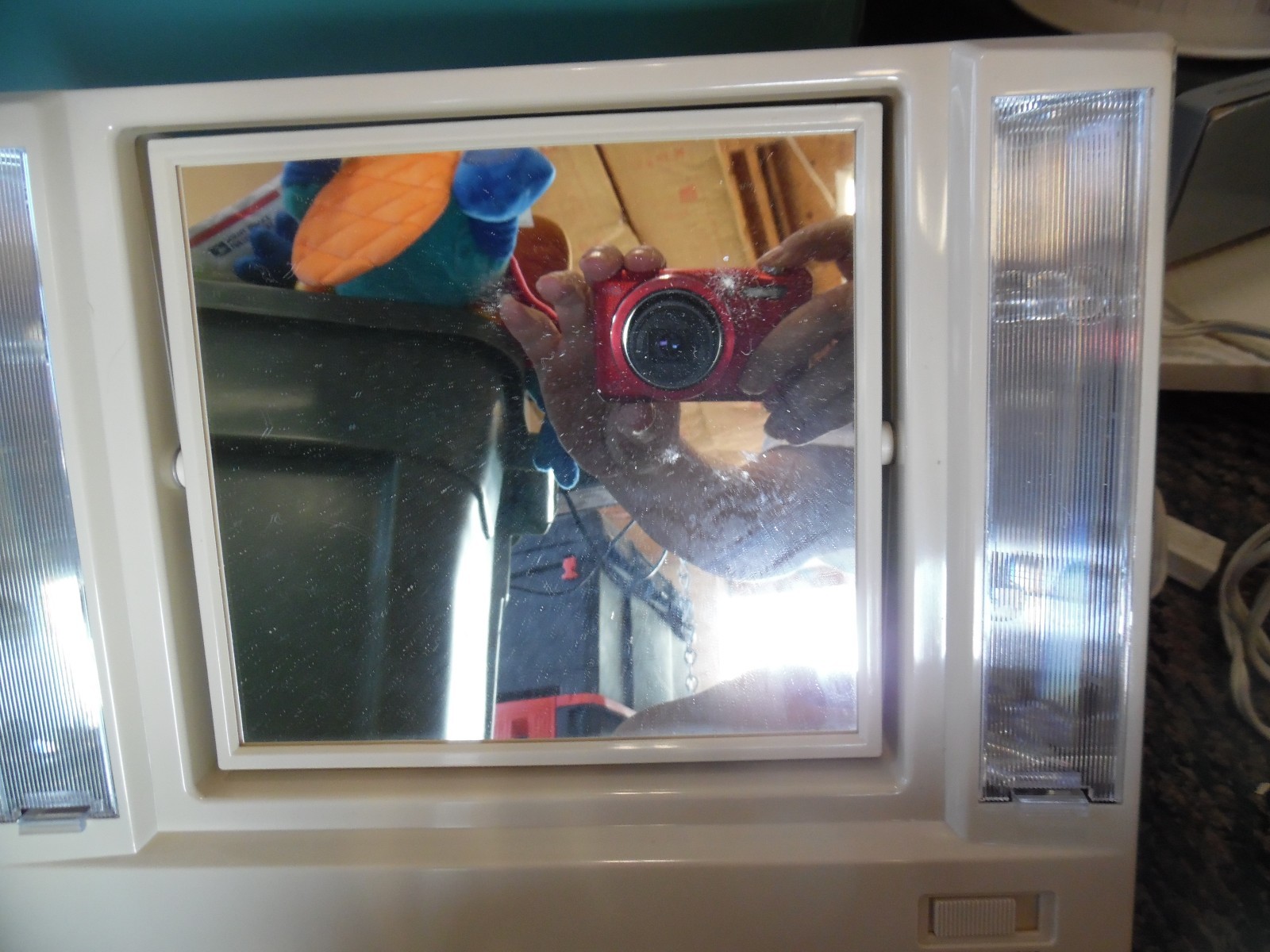 Vintage Avon Reflections of beauty lighted make up mirror | eBay