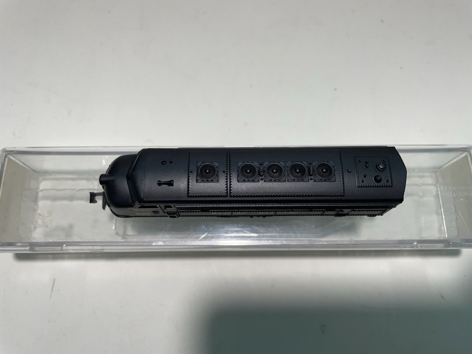 Life Like Trains N Scale Model Train F7 Diesel Locomotive Western ...