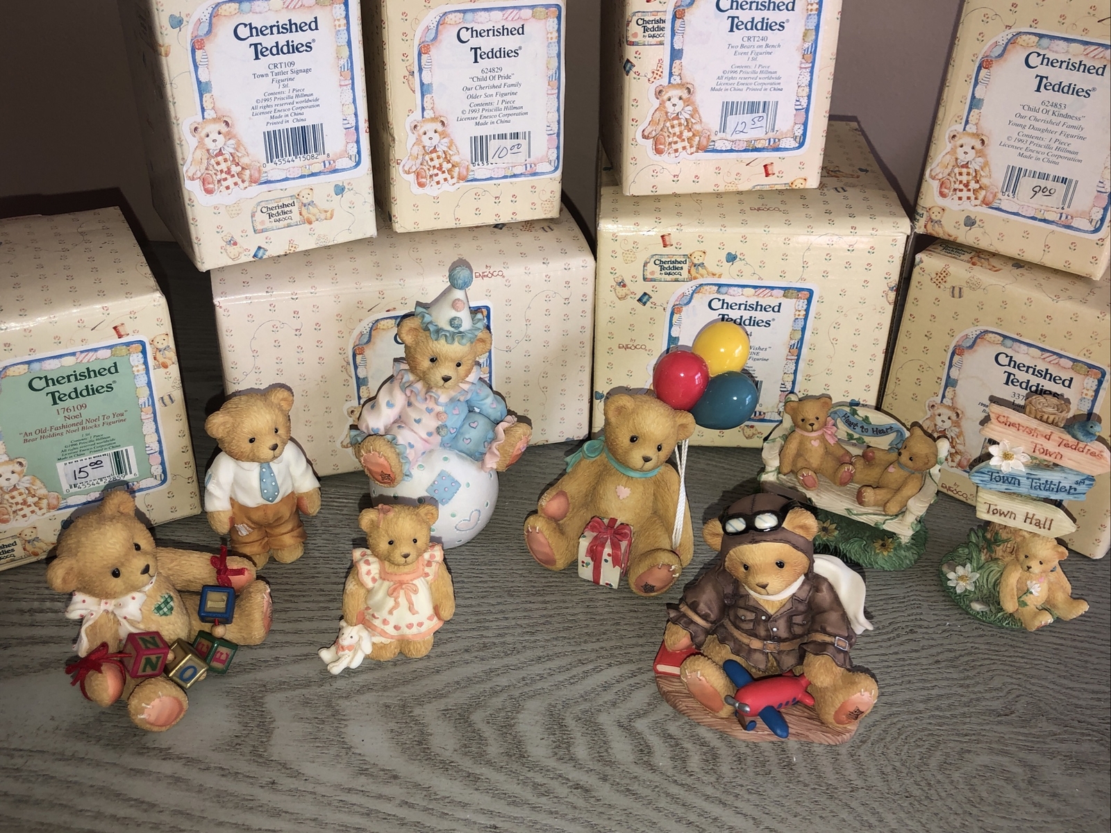 LOT OF 8 Cherished Teddies Figurines, Mixed Variety | eBay