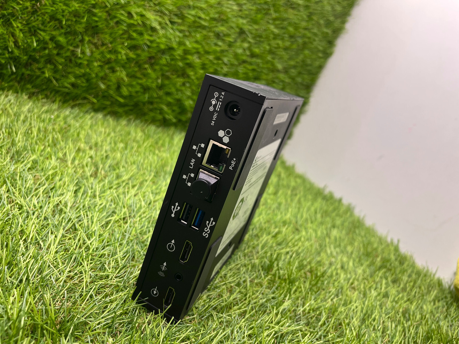 Polycom 2201-29400-001 PANO Wireless Business Presentation Server ...