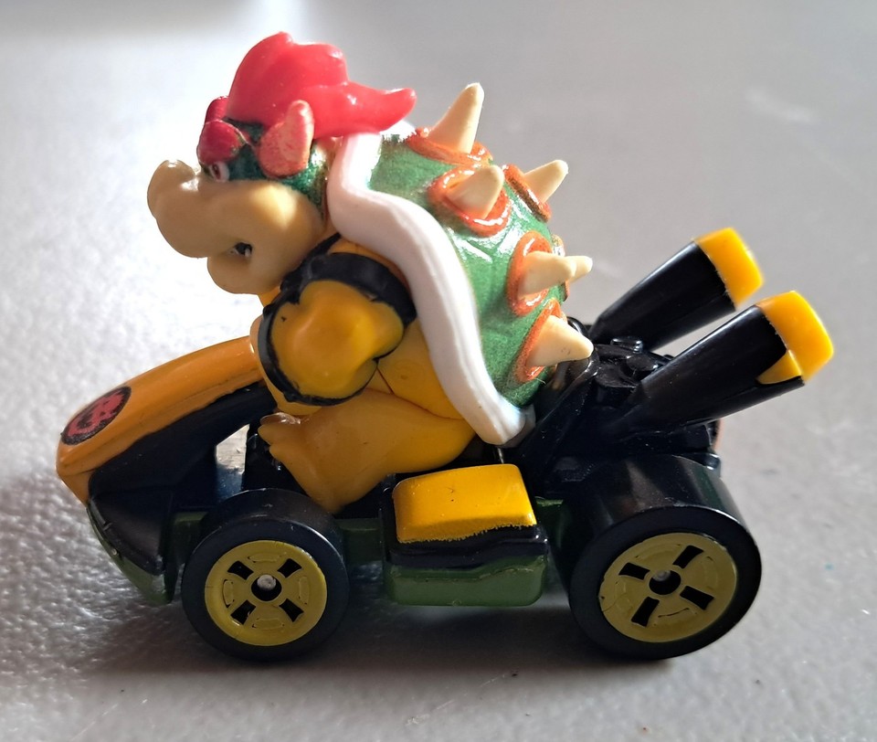 Hot Wheels Mario Kart Bowser Car 1:64 Nintendo 2018 Die-Cast | eBay