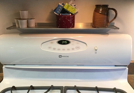 TRAIN SHELF with END CAPS - 24 inch - Wall Display - Model Railroad ...