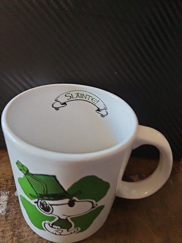 Peanuts Snoopy SLAINTE! Shamrock Mugs Coffee Cup Irish St. Patrick's ...