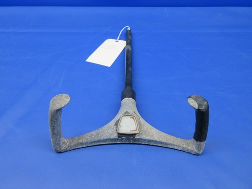 Cessna 150 Control Wheel / Yoke P/N 0513240-16 (0424-1065) | eBay