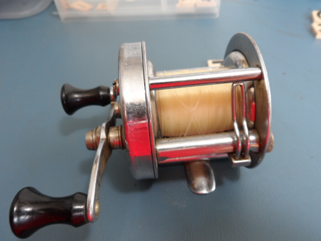 U0074 PR SHAKESPEARE SERVICE BAITCASTER FISHING REEL | eBay