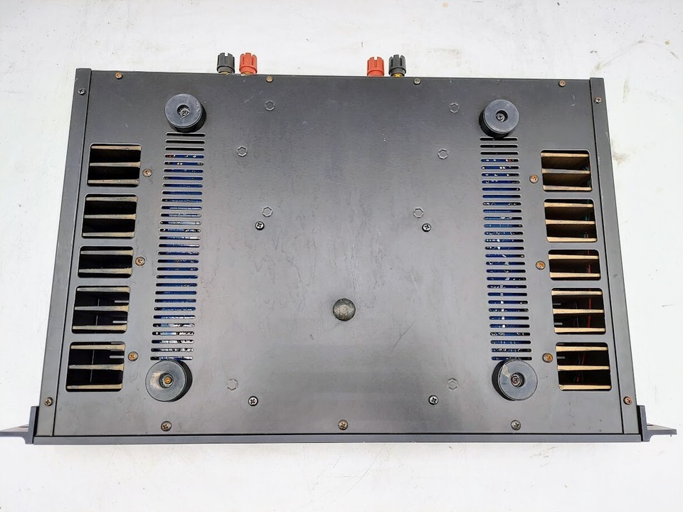 Rack Mount Adcom GFA-6002 2-Channel Stereo Power Amplifier | eBay