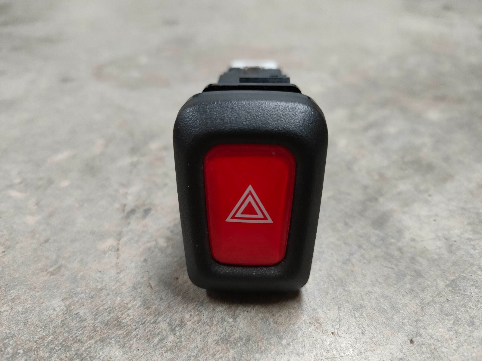 11/2002 to 12/2005 Nissan N16 S2 Pulsar - Hazard light switch NILES ...