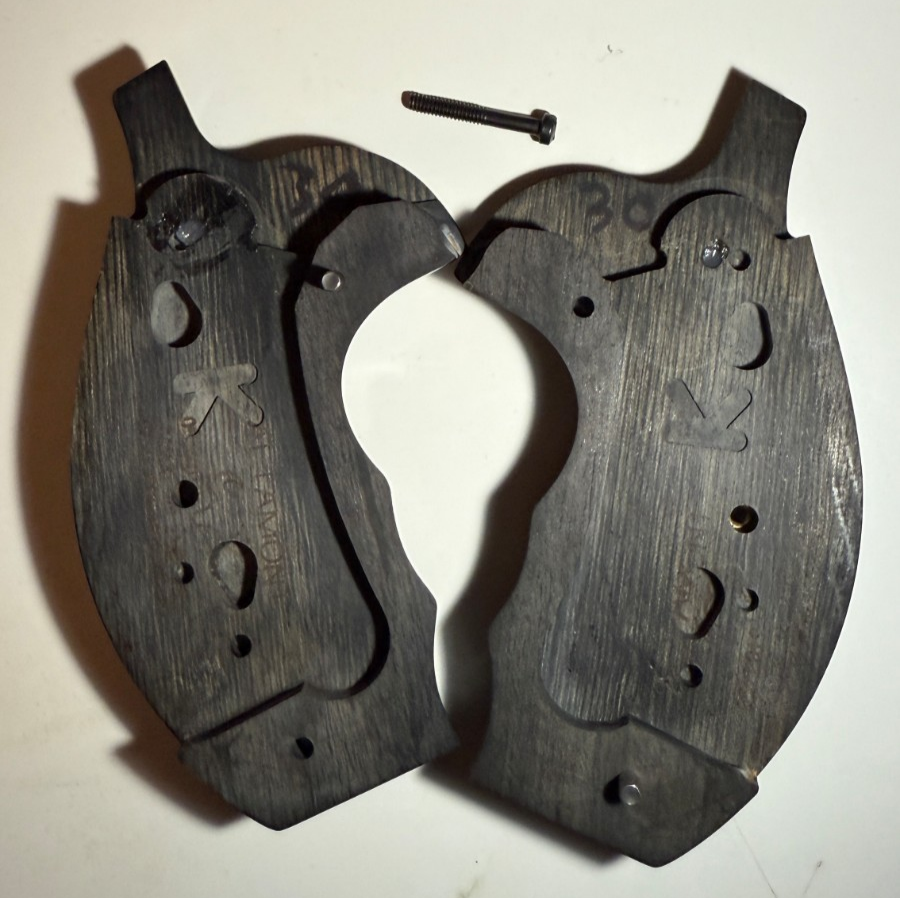 S&W K / L Frame Round Butt Black Wood Grips Silver Medallions | eBay