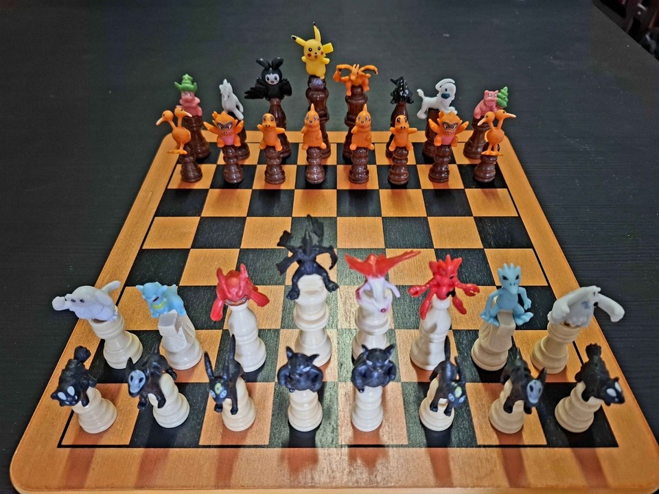 POKEMON CHESS SET - Pikachu Vs Zekrom includes Board, Instructions ...