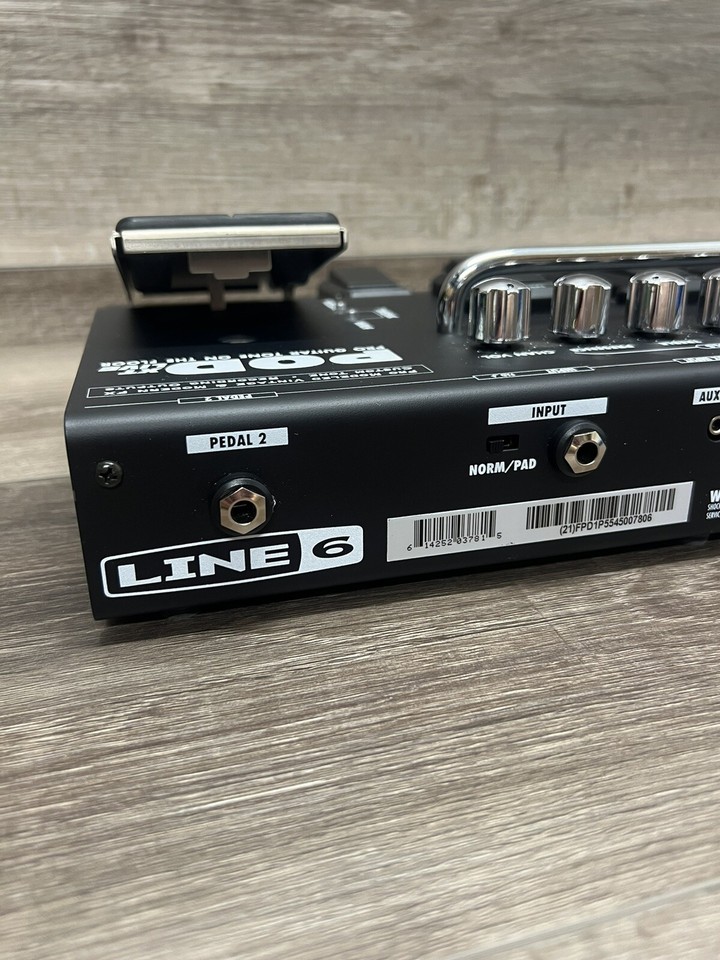 Line 6 POD XT Live Pro Guitar Tone on the Floor - Multi Effects Pedal ...