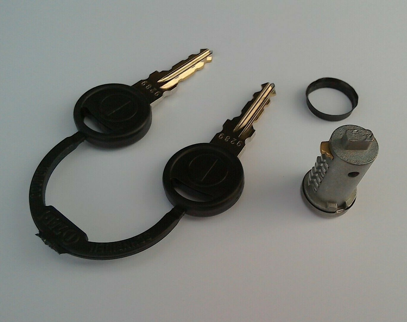 Zadi Vecam Short Tang Door Lock Barrel and 2 Keys for Caravan and ...