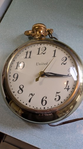 Vintage UNITED wall Clock , works Great | eBay
