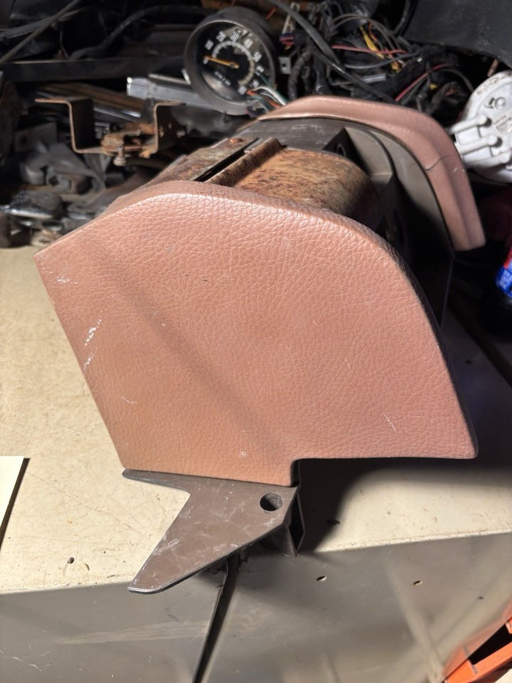 1968 Amc Javelin Amx Padded Radio POD Ash Tray | eBay