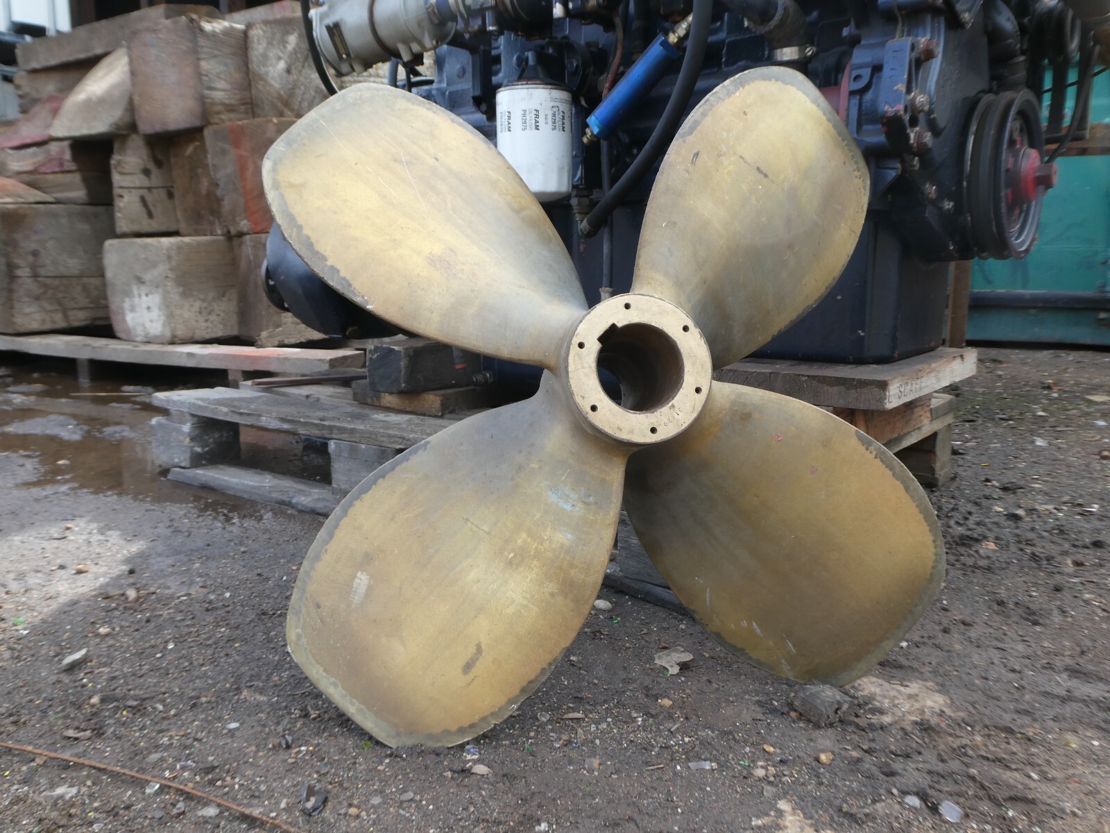 Twin (2) - 4 Blade - 700mm x 506mm Boat Propellers (bore 2 3/4 inch ...