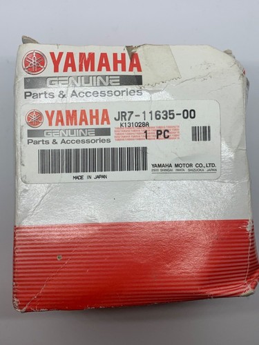 Yamaha JR7-11635-00 Piston New | eBay
