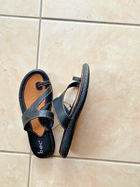 BORN B.O.C Slide Sandals Women's 10 Black Toe Loop Laurina New | eBay