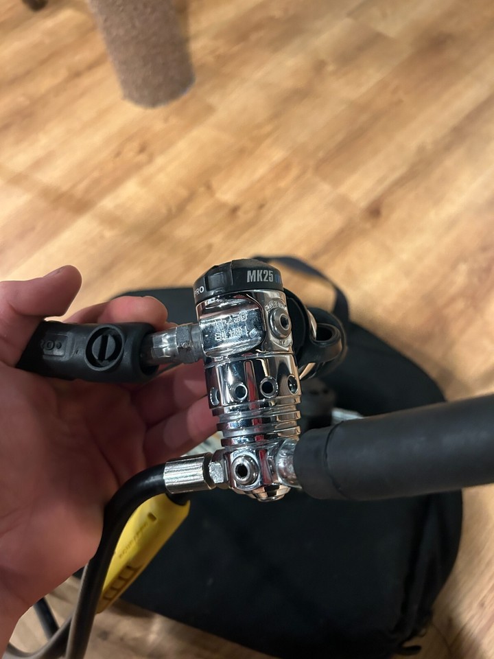 Scubapro Mk250 Evo, G250 Graphite, G200, Pressure Gauge w/ Regulator ...