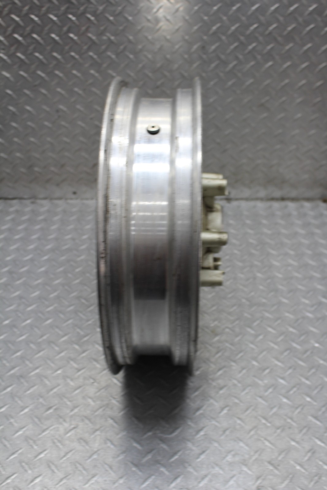 1988 YAMAHA VMAX 1200 VMX1200 REAR BACK WHEEL RIM | eBay