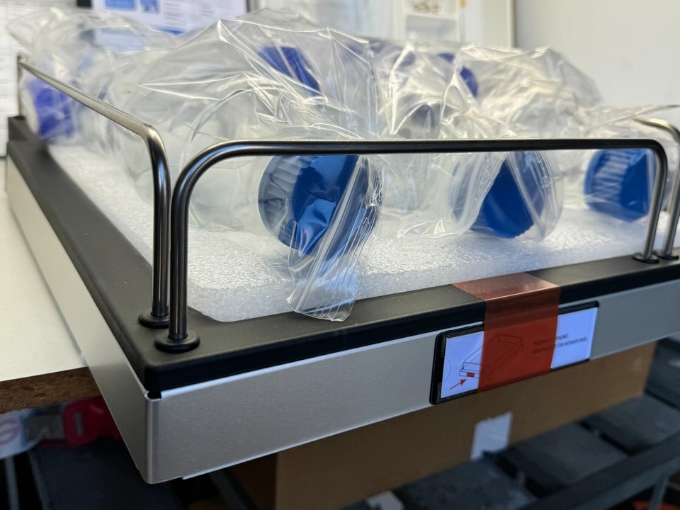 Thermo Fisher VF-S01-A-02 System Base Kit for Vanquish Horizon/Flex ...