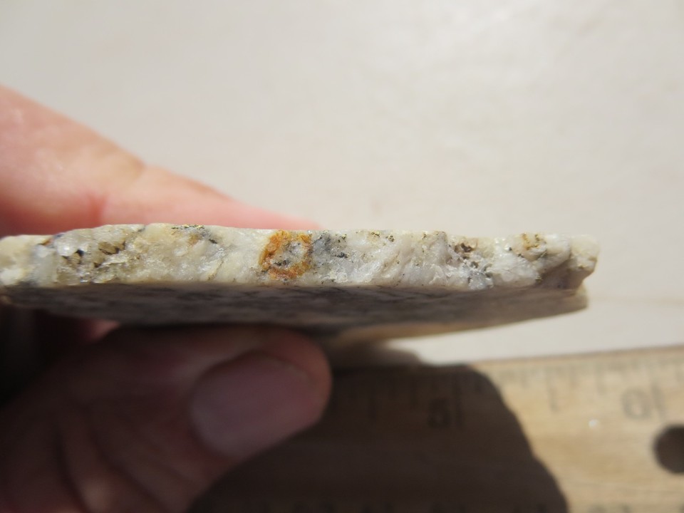 770 GOLD IN QUARTZ SLAB. YUBA RIVER, CALIFORNIA. EX CLOSED OLD ROCK ...