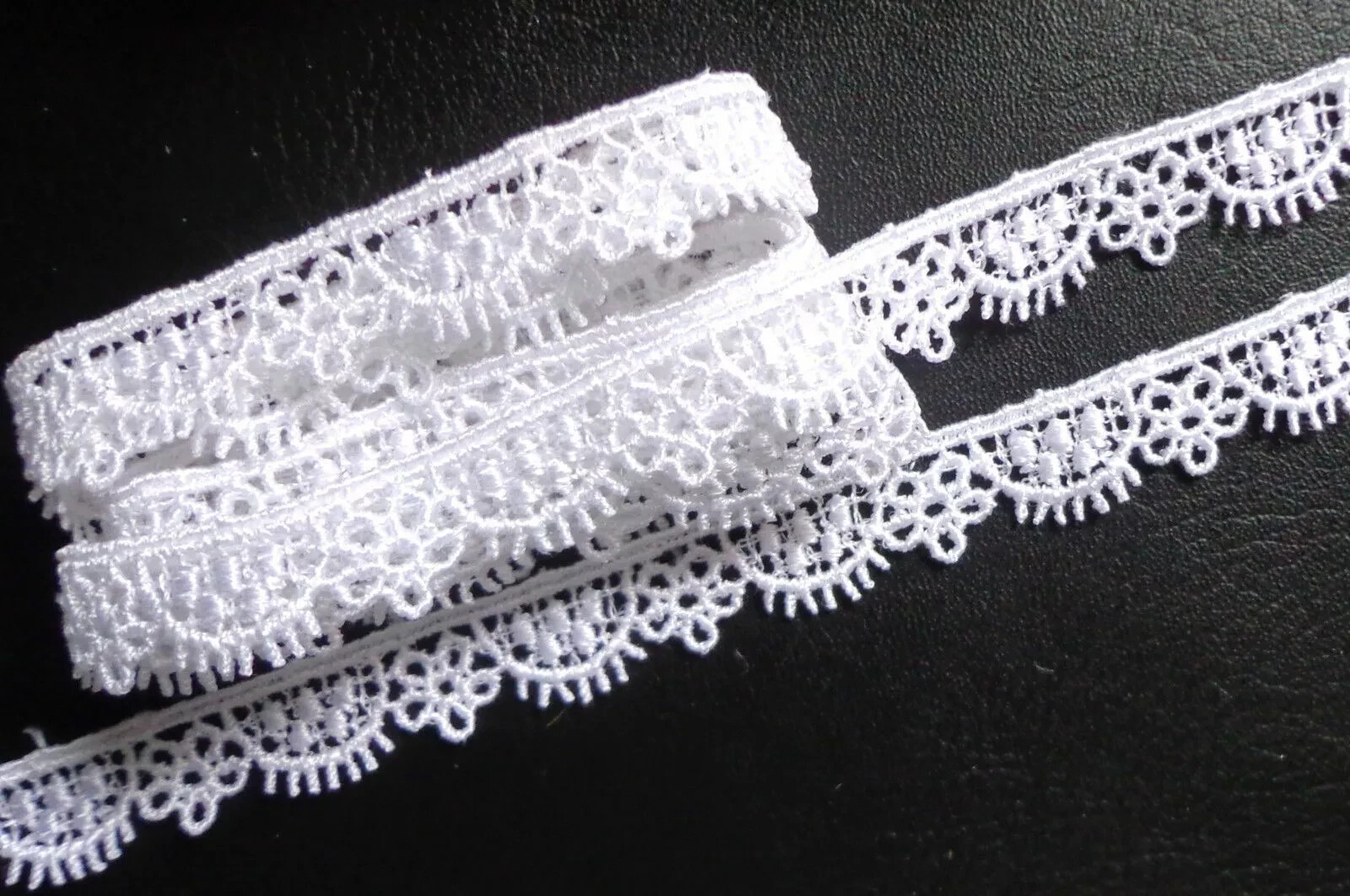 SALE White Venise Lace, 1/2-inch-wide trim price for 15 yards | eBay