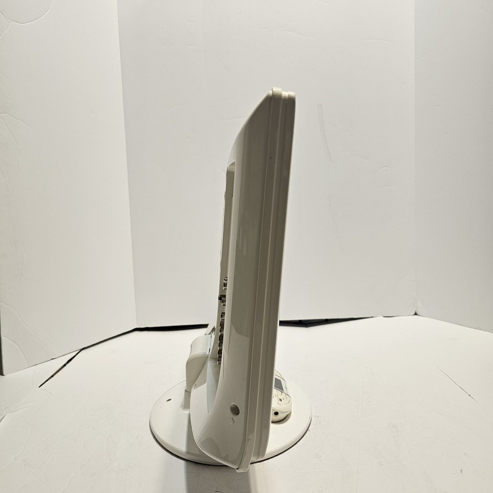 SHARP LC-19SK24U-W WHITE LCD /HDTV FLAT PANEL RETRO GAMING TV With ...