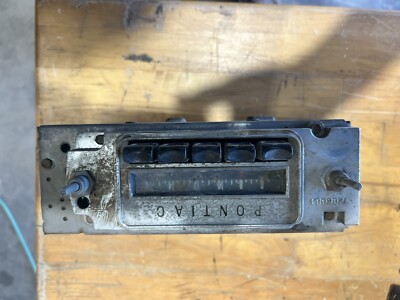 1964 Pontiac Radio 7286084 | eBay