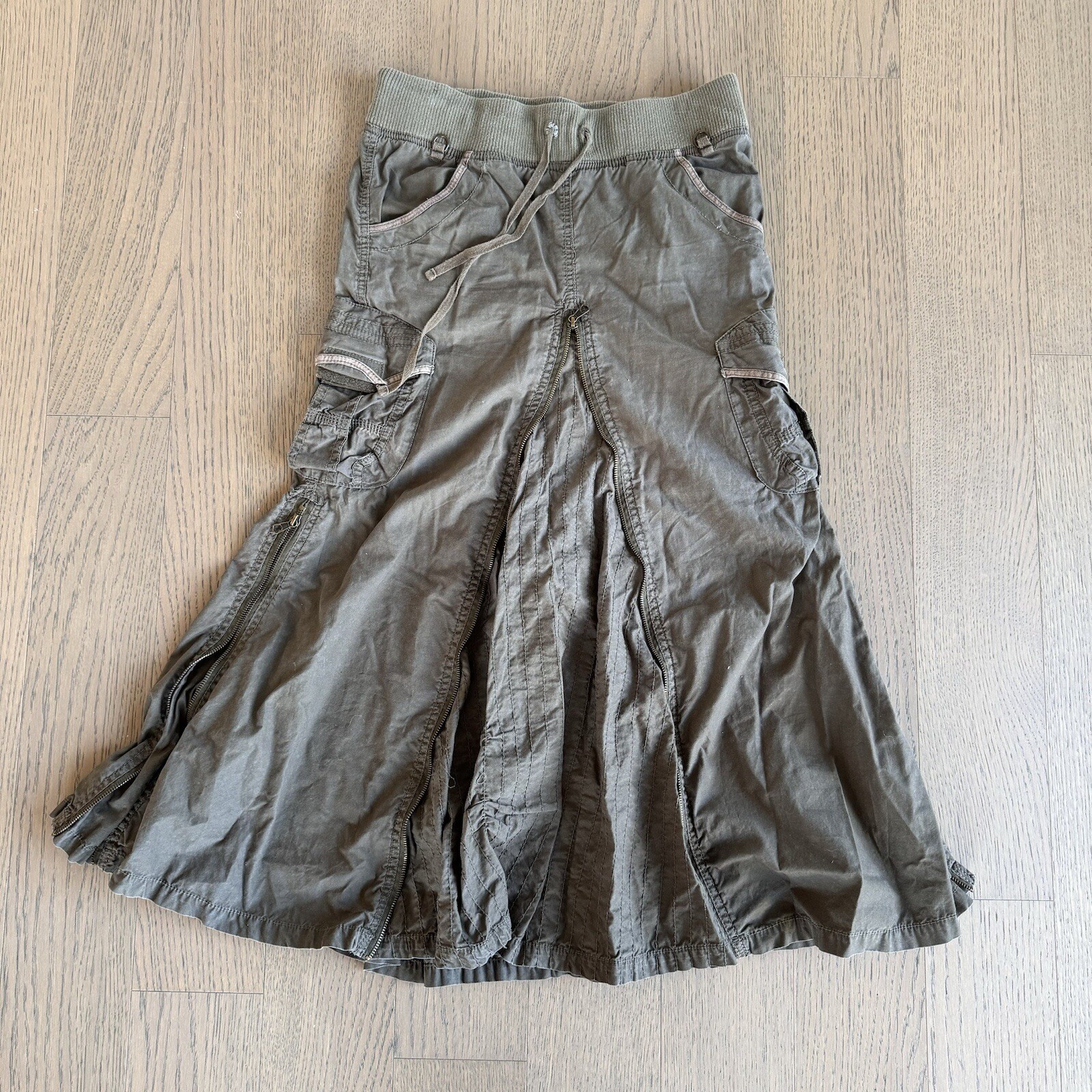 GOA Japanese Utilitarian Army Green Cargo Skirt - Gem