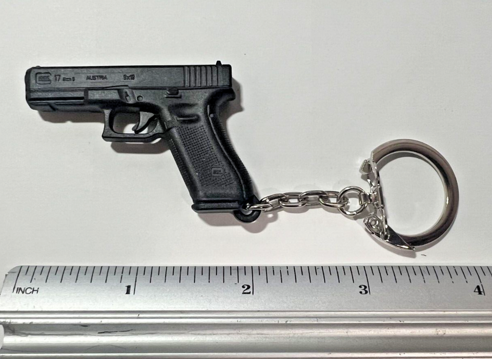 GLOCK 17 Gen5 AUSTRIA 9X19 9MM Mini Firearm Gun Pistol KEYCHAIN SHOT ...