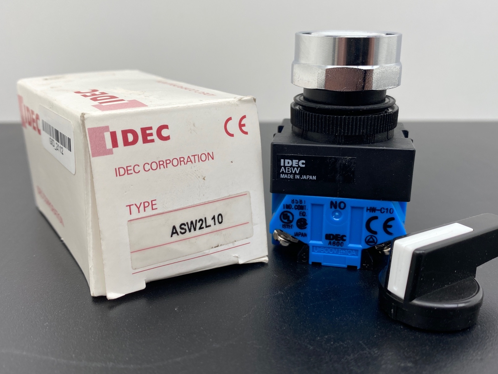 IDEC ASW2L10 2-POSITION MAINTAINED SELECTOR SWITCH 1 N.C. for sale ...