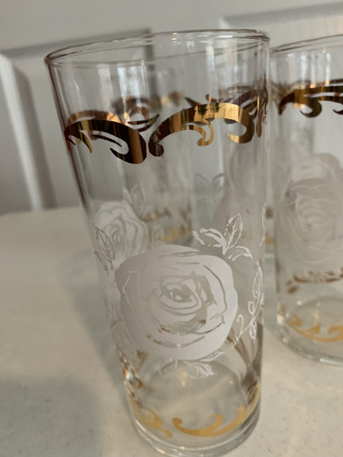 Five vintage tea glasses with white rose motif | eBay