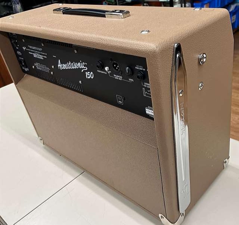Fender Acoustasonic 150 2-Channel 150-Watt 2x8" Acoustic Guitar Amp ...