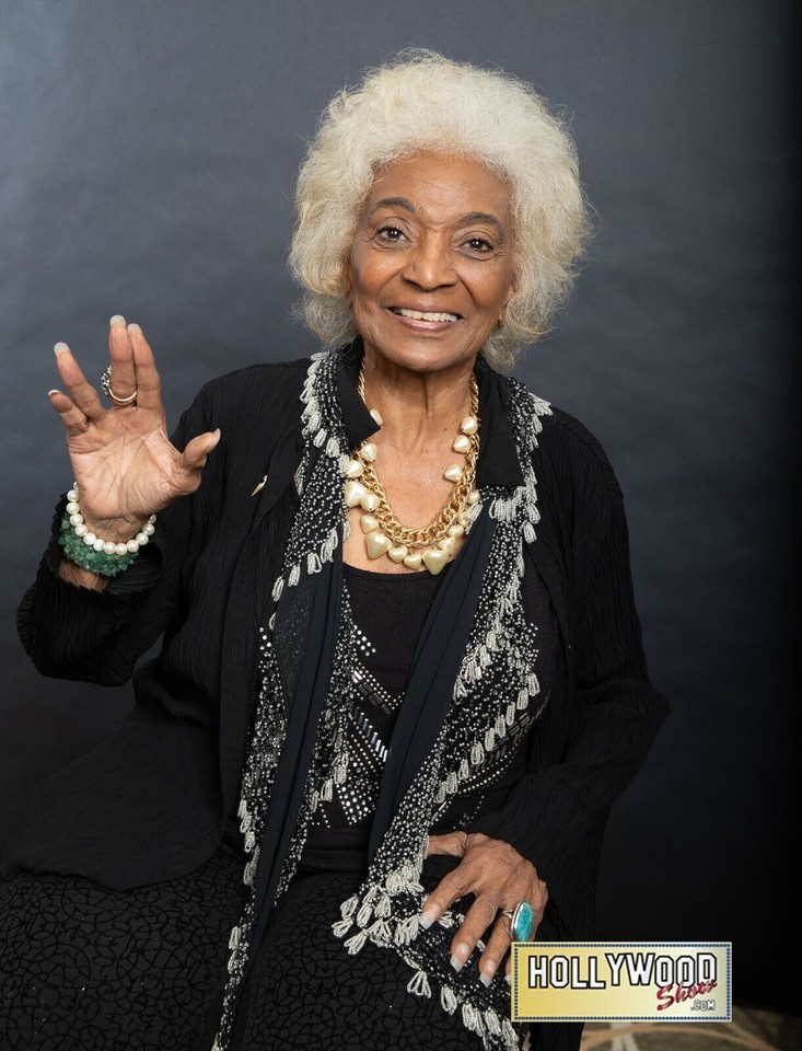 Nichelle Nichols Uhura Star Trek Original Autographed 8X10 photo w/JSA ...