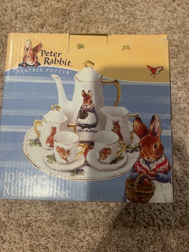 Beatrix Potter Peter Rabbit 10 Piece Mini Tea Set | eBay
