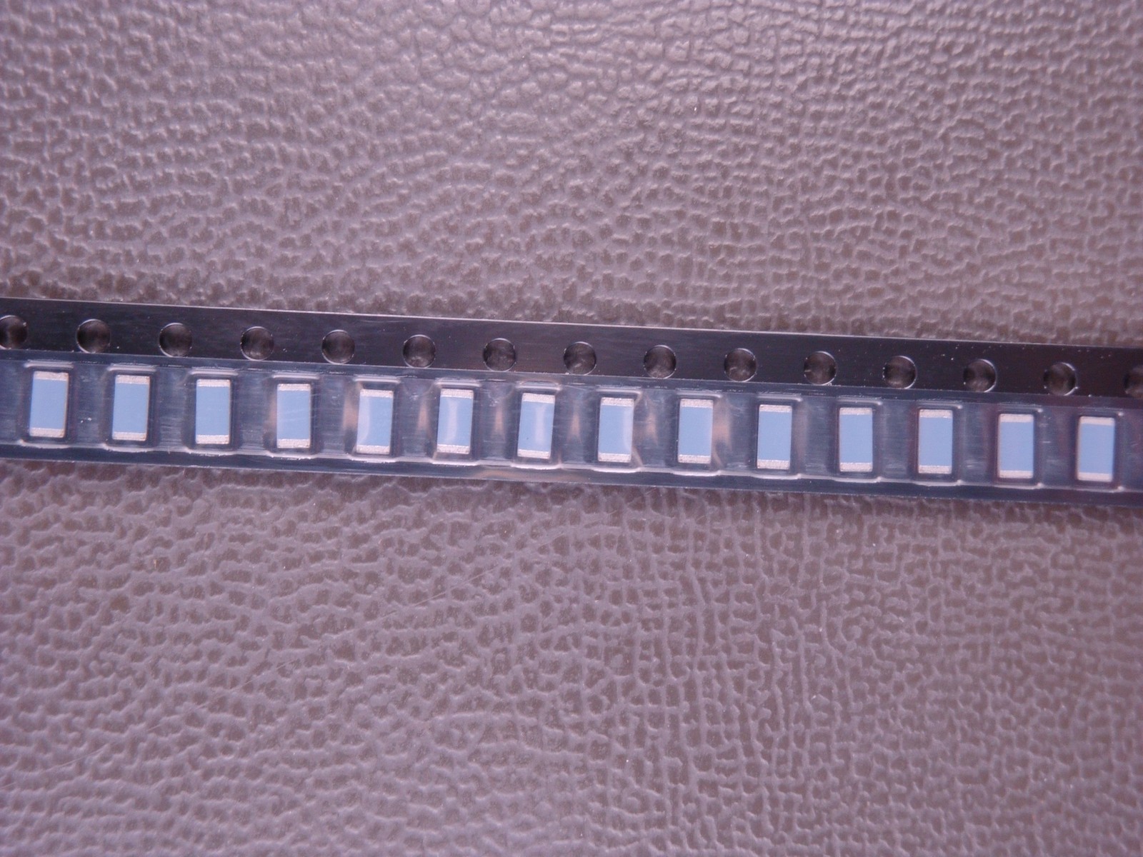 D55342E07B100AR IRC Thick Film Resistor 100 Ohm 250mW 1/4W 0.1% 25ppm ...