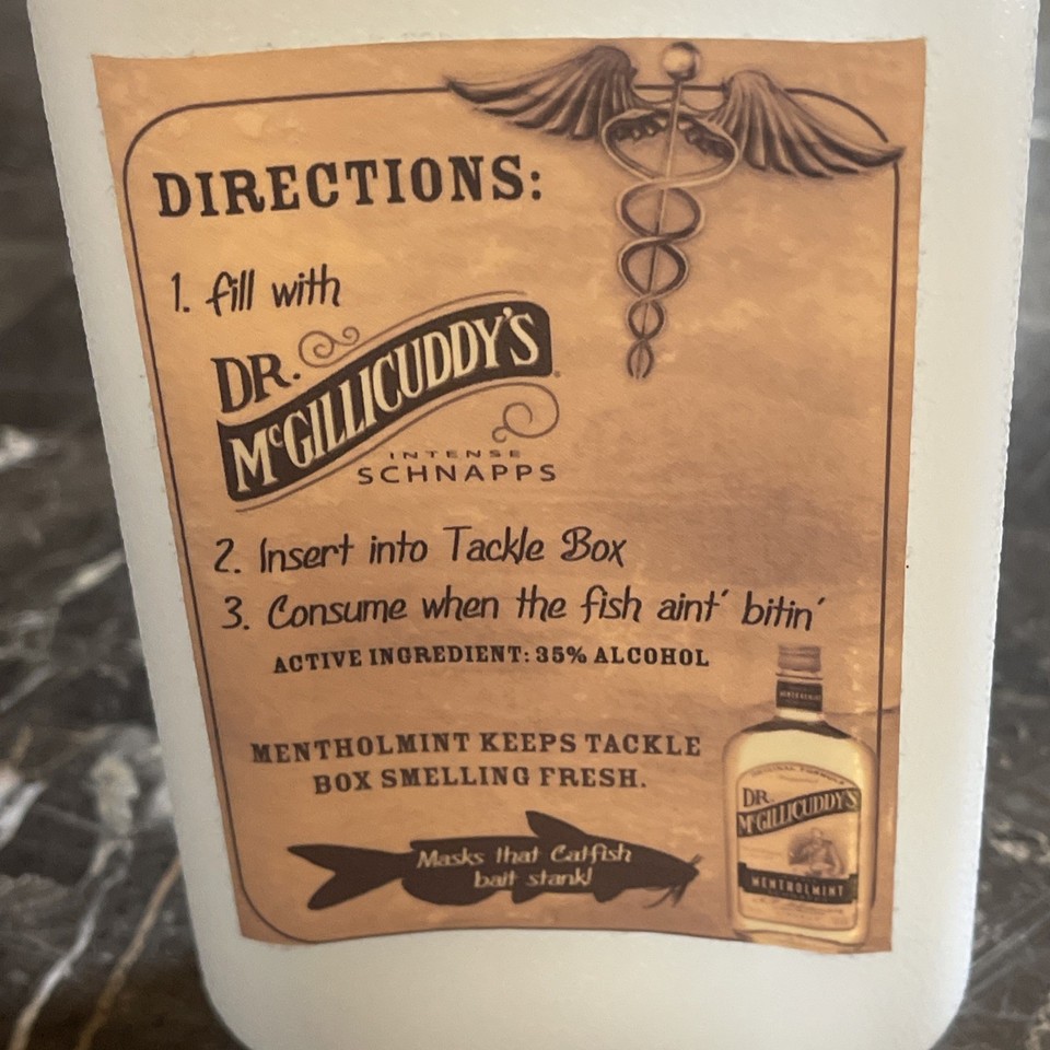 DR. MCGILLICUDDY'S Fishing Flask Mentholmint Schnapps Plastic Flask | eBay