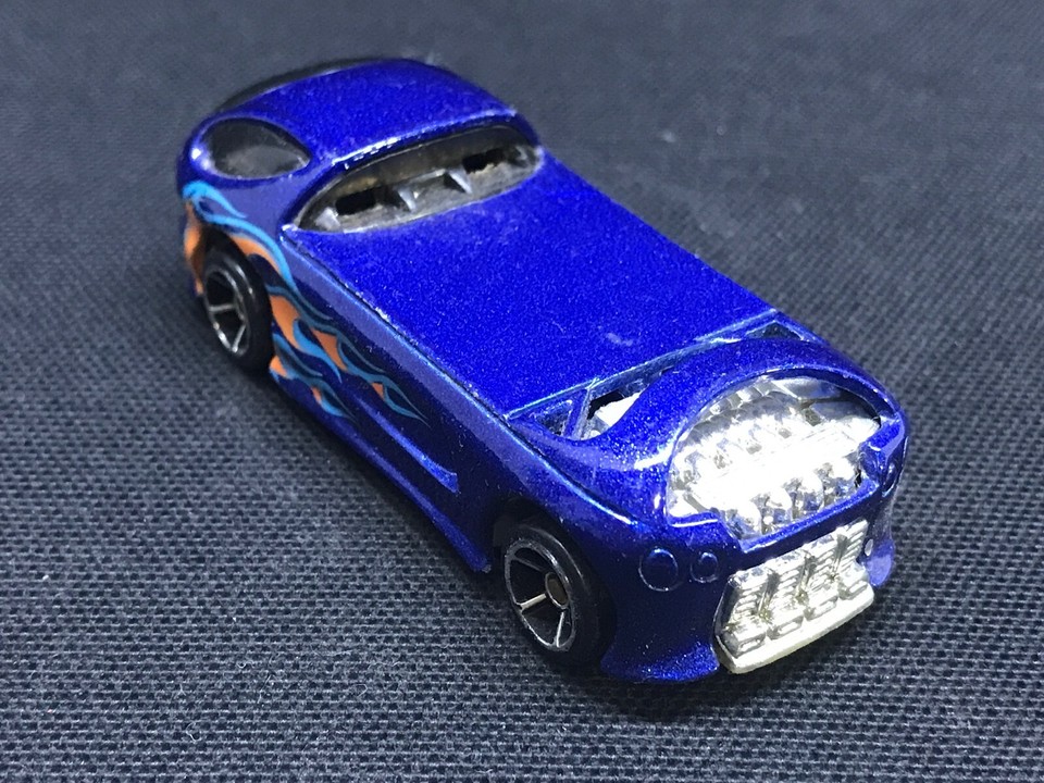 Hot Wheels Deora II Collectable Scale 1:64 | eBay Australia