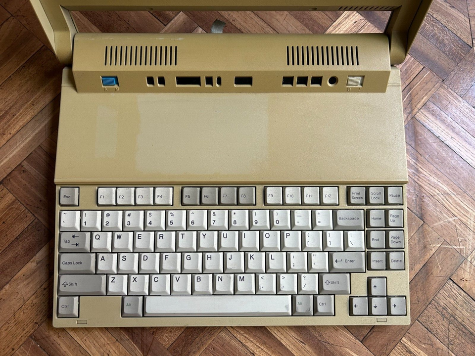 IBM PS/2 Model L40 SX LAPTOP (Released In 1991) | eBay