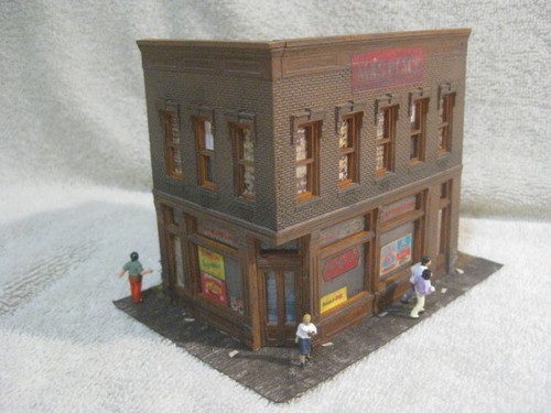HO scale 2 Story Corner Brick storefront building Weathered landscaped ...