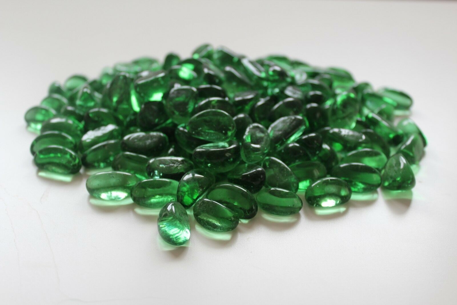 Decorative Round Glass Pebbles / Stones Choice of Colours & Quantities ...