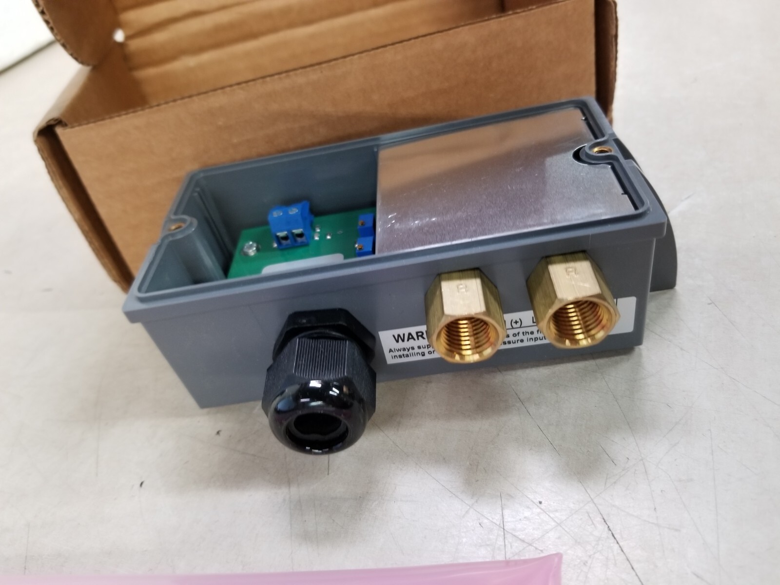 Setra Model 267 Differential Pressure Transducer, 2671100LD112KCRJ | eBay