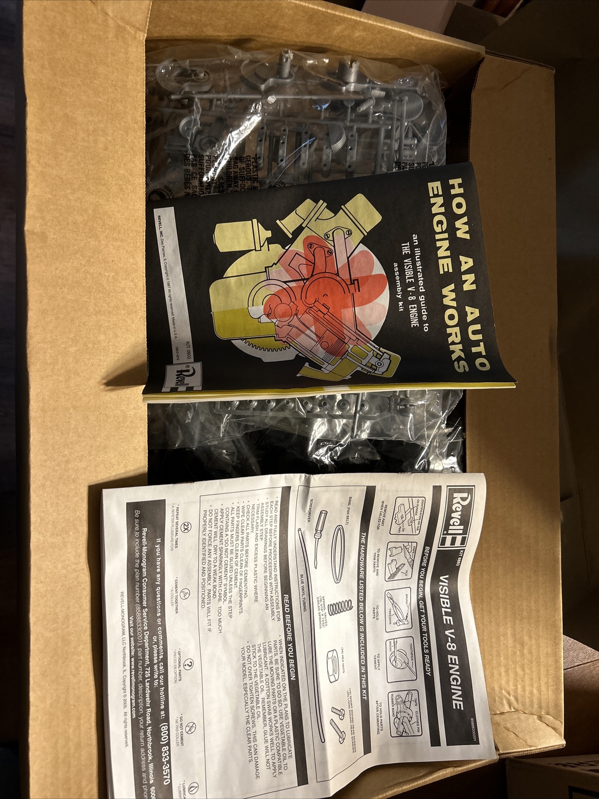 Revell Visible V-8 Engine Plastic Model Engine Kit 1/4 Scale 85-8883 ...