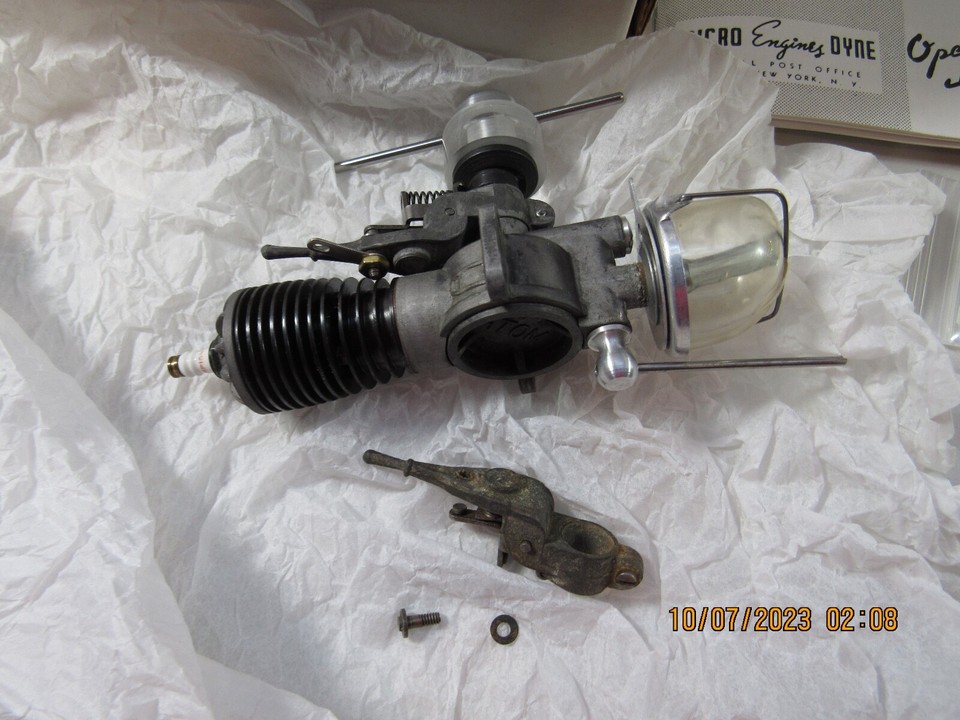 Replica NEW 1940's MicroDyne The Mighty Atom V Model Airplane Engine w ...