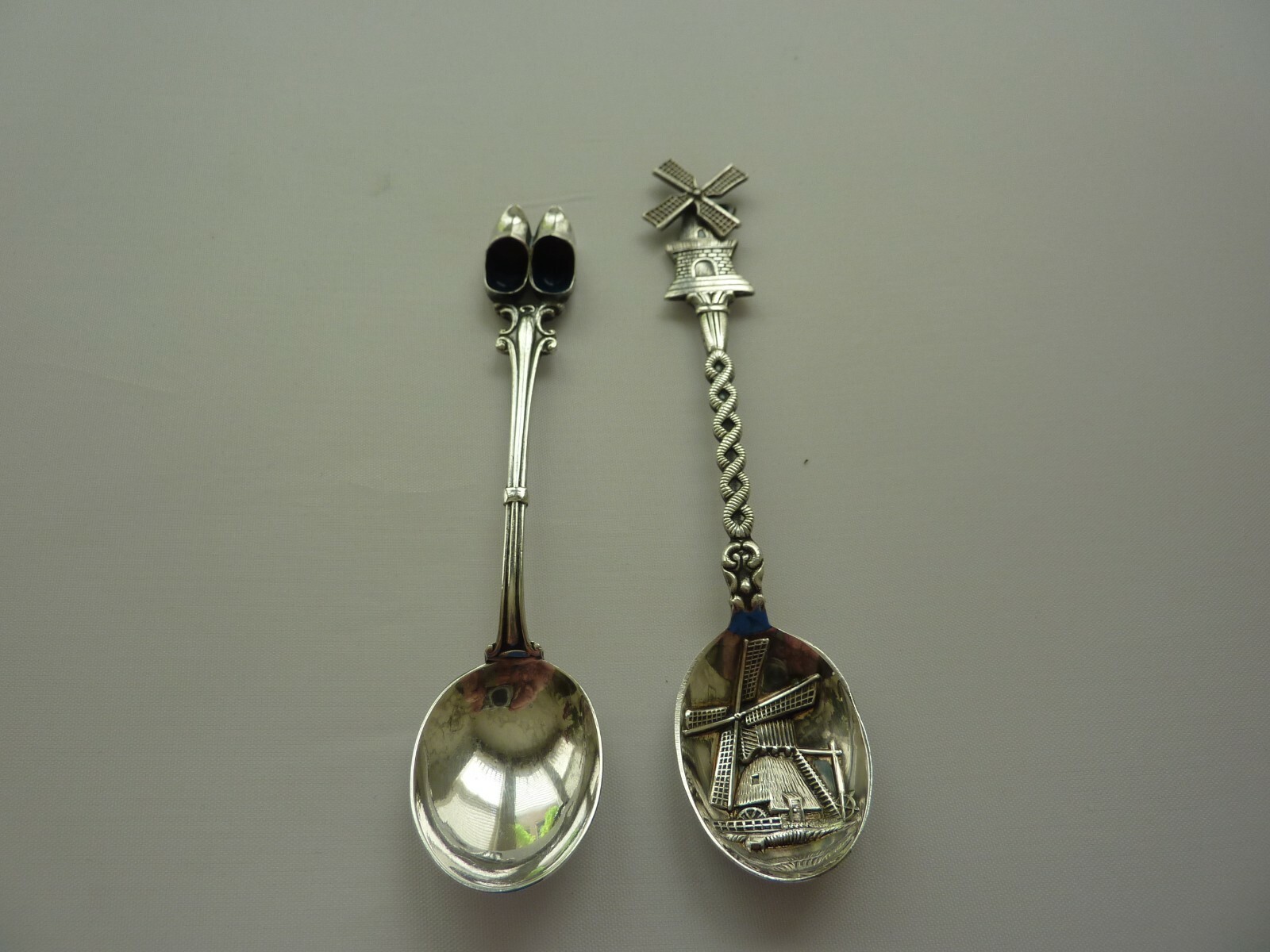 Vintage Miniature Souvenier Spoons Holland Windmill/Delft Shoes set of ...