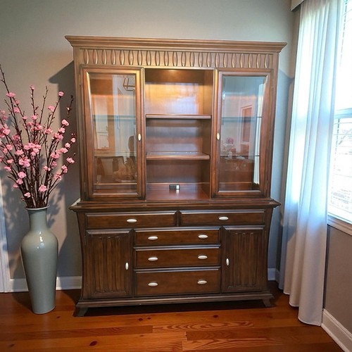 AICO Michael Amini Reneau Medium Espresso China Hutch Buffet Cabinet Mint 882945154792| eBay