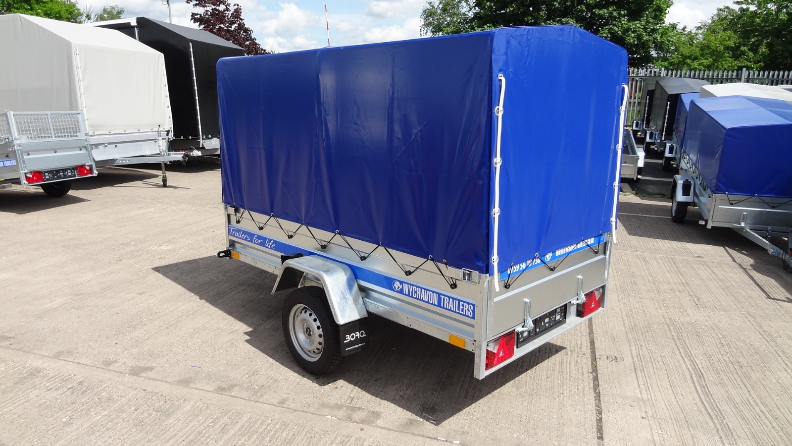 CAR TRAILER 7X4 SINGLE AXLE 750KG WITH CANVAS COVER ALKO SUSPENSION BOX ...