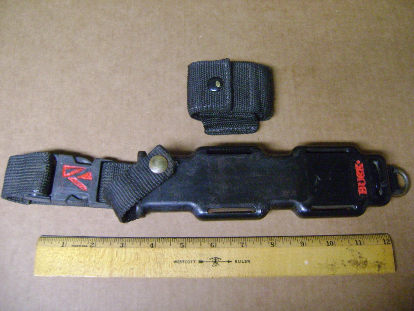 Vintage 1980s BUCK 184 Buckmaster USA made survival knife scabbard ...