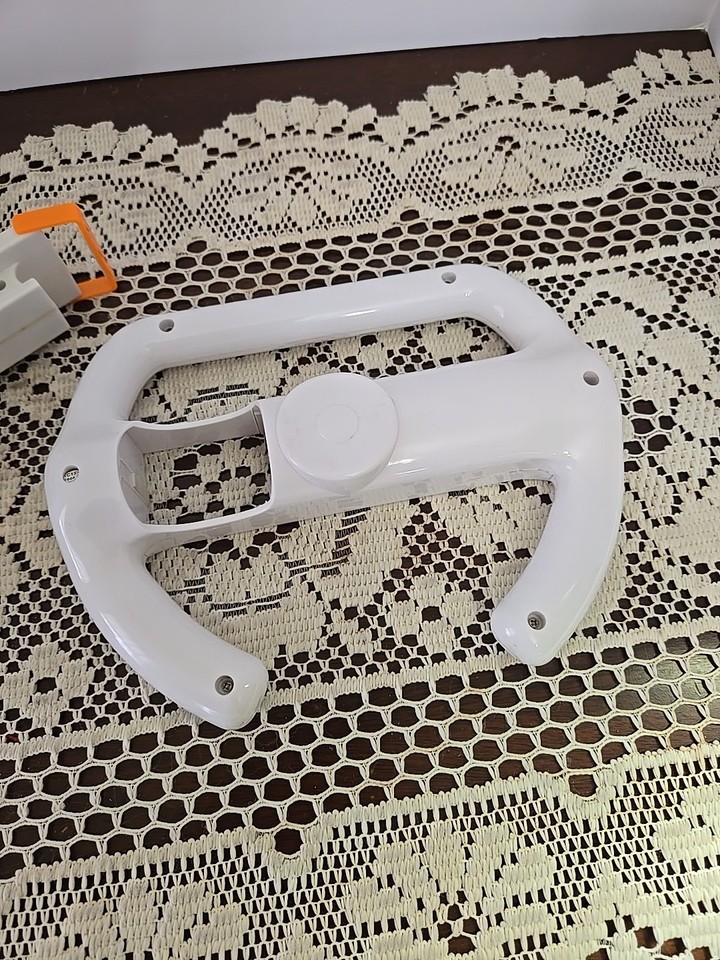 Nyko Perfect Shot Nintendo Wii Controller Accessory And Intec Steering ...