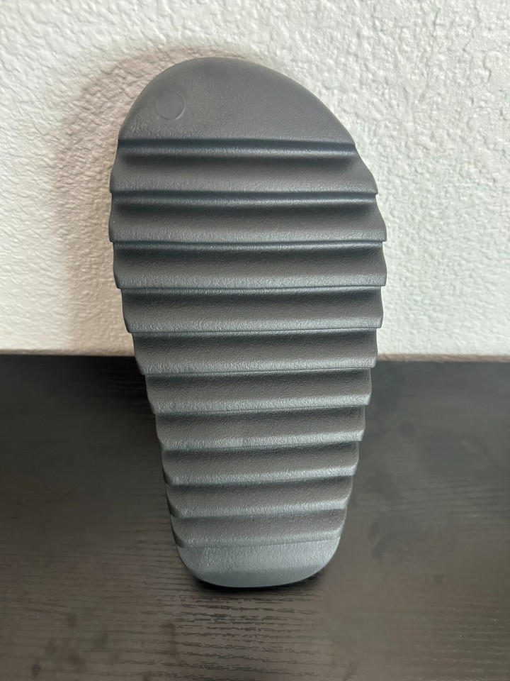 YEEZY SLIDES ONYX SIZES 4-13 US MEN ⚡️FAST SHIPPING⚡️ | eBay